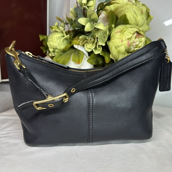 Coach | Bags | Vintage Coach Demi Hobo Baguette 9596 | Poshmark